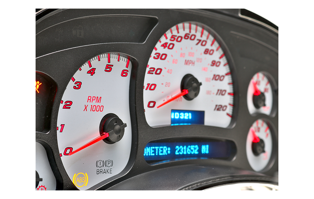 2005 Chevy Silverado Custom Instrument Cluster - ISS Auto